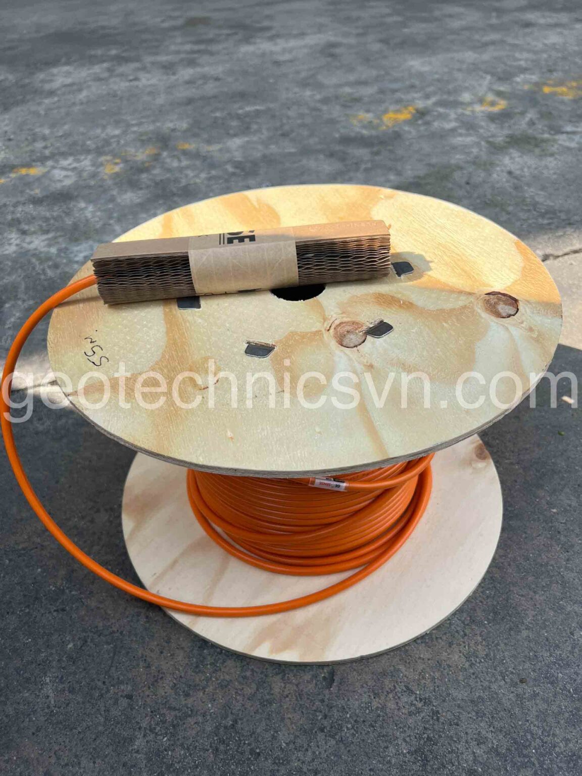 Thiết bị đo áp lực nước_piezometer_VWP_3000_Geosense