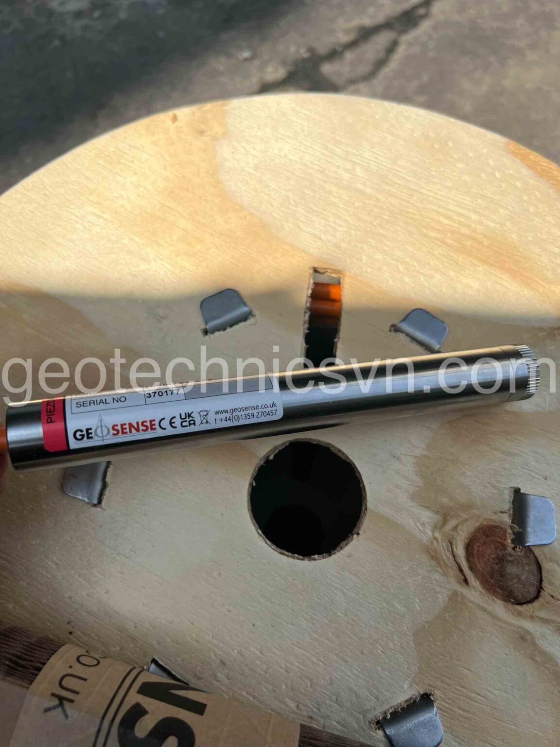 Thiết bị đo áp lực nước_piezometer_VWP_3000_Geosense